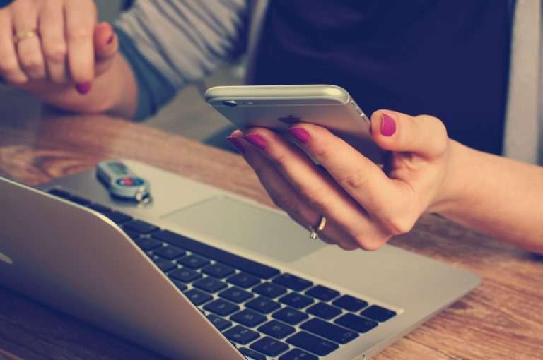 how-to-choose-airbnb-management-software-shared-economy-tax